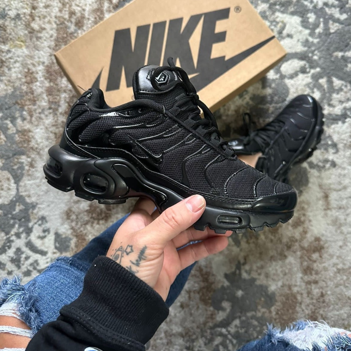 NIKE TN NEGRO – tennispremium